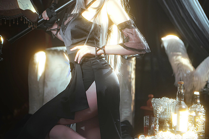 【cos正片】《明日方舟》泥岩 cosplay 欣赏 - VVCON美瞳商城