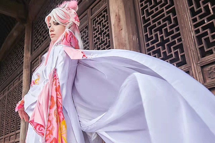 霹雳布袋戏 拂樱斋主cos - VVCON美瞳商城