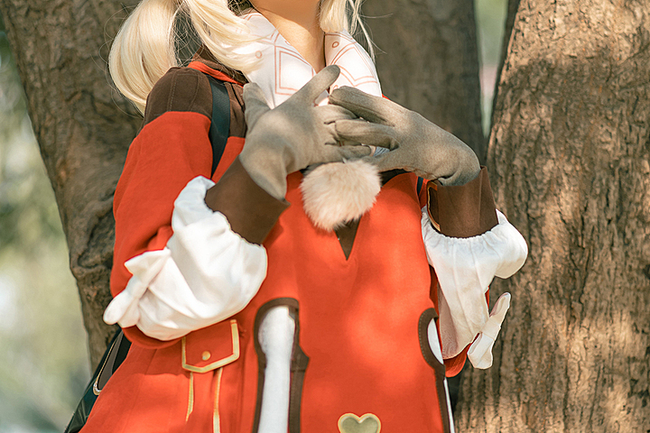 《原神》可莉cosplay - VVCON美瞳商城